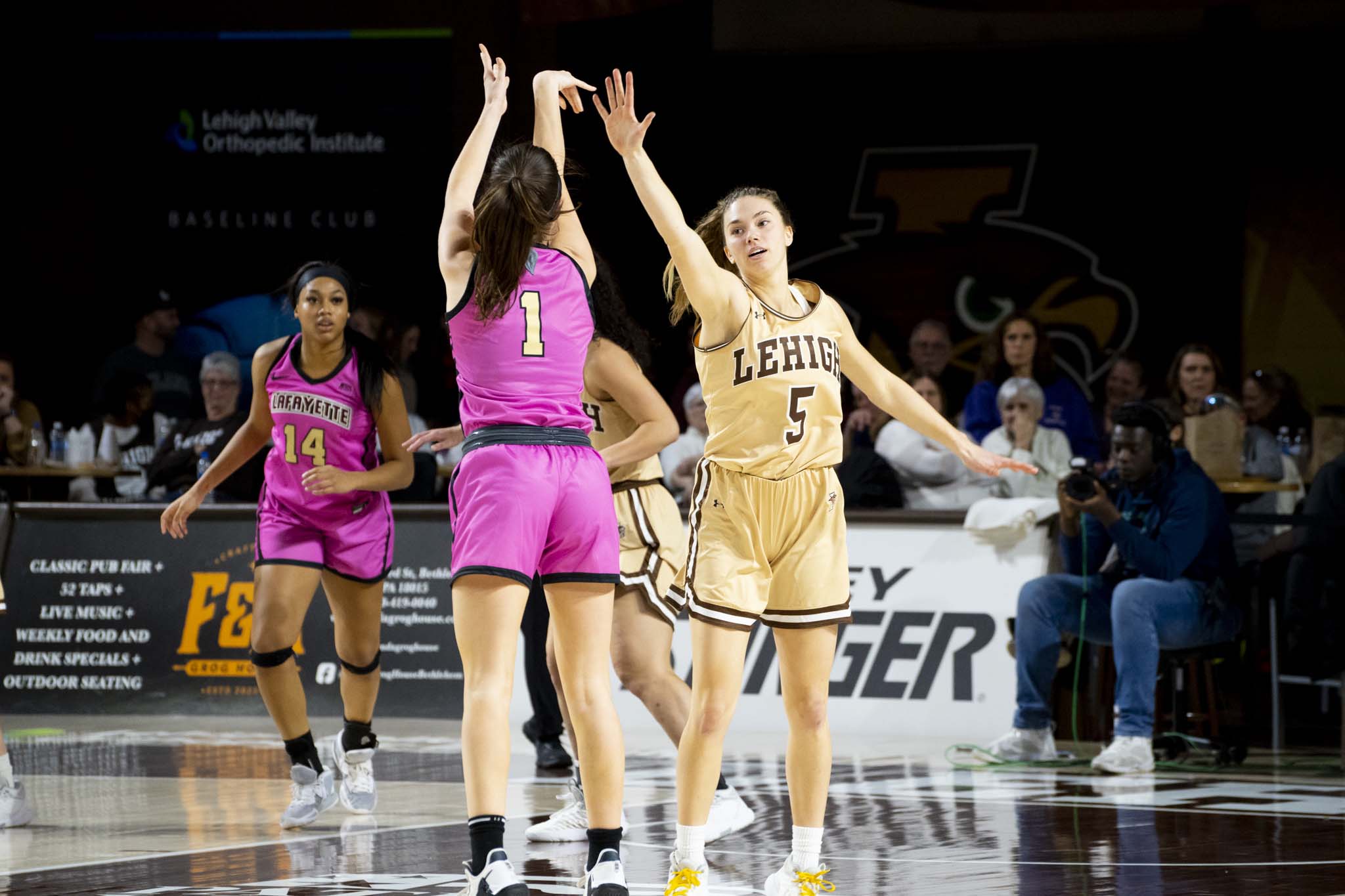Lehigh women’s basketball looks to use the versatility of new roster