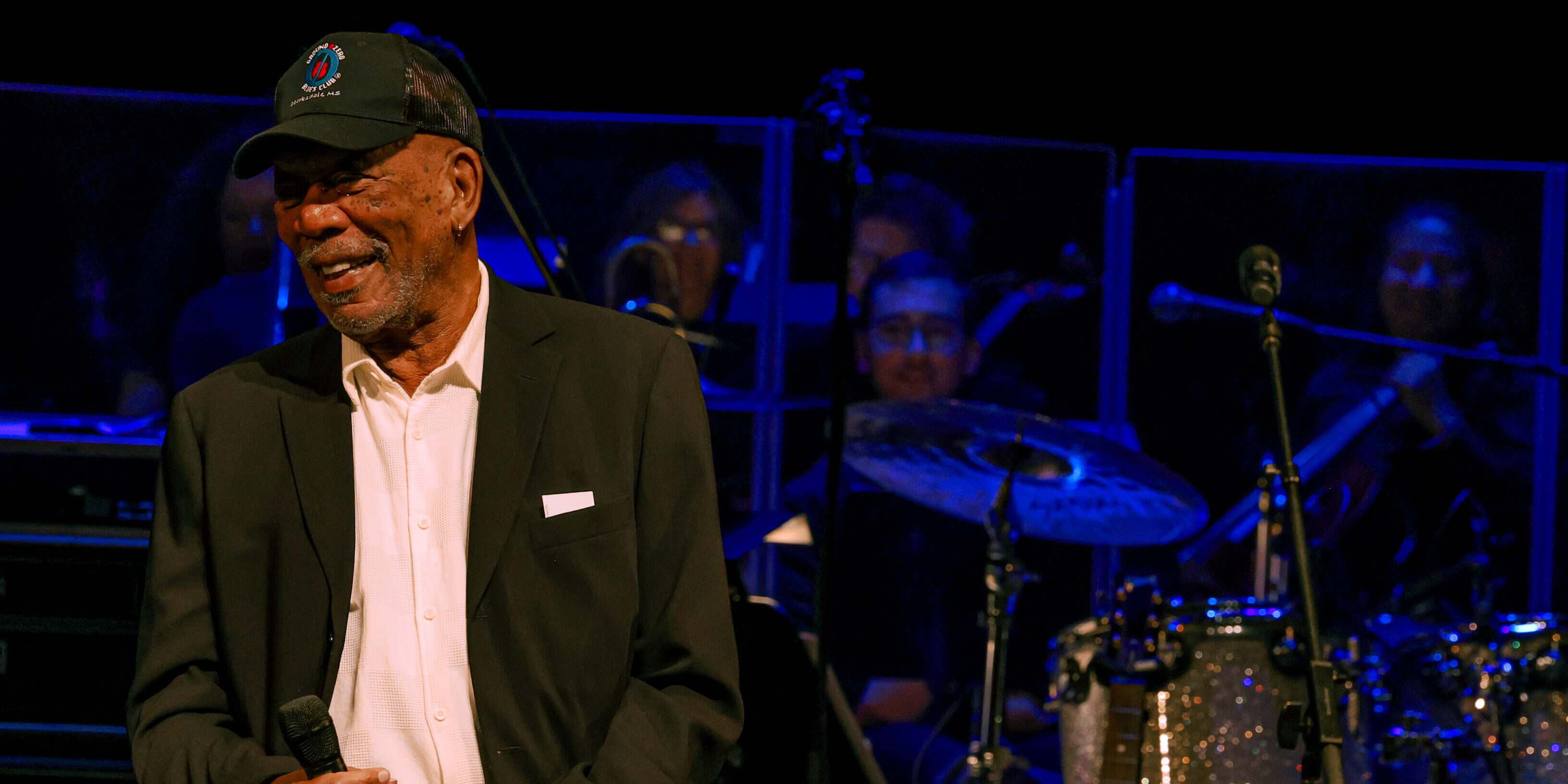 Morgan Freeman takes the stage at Lehigh- The Brown and White