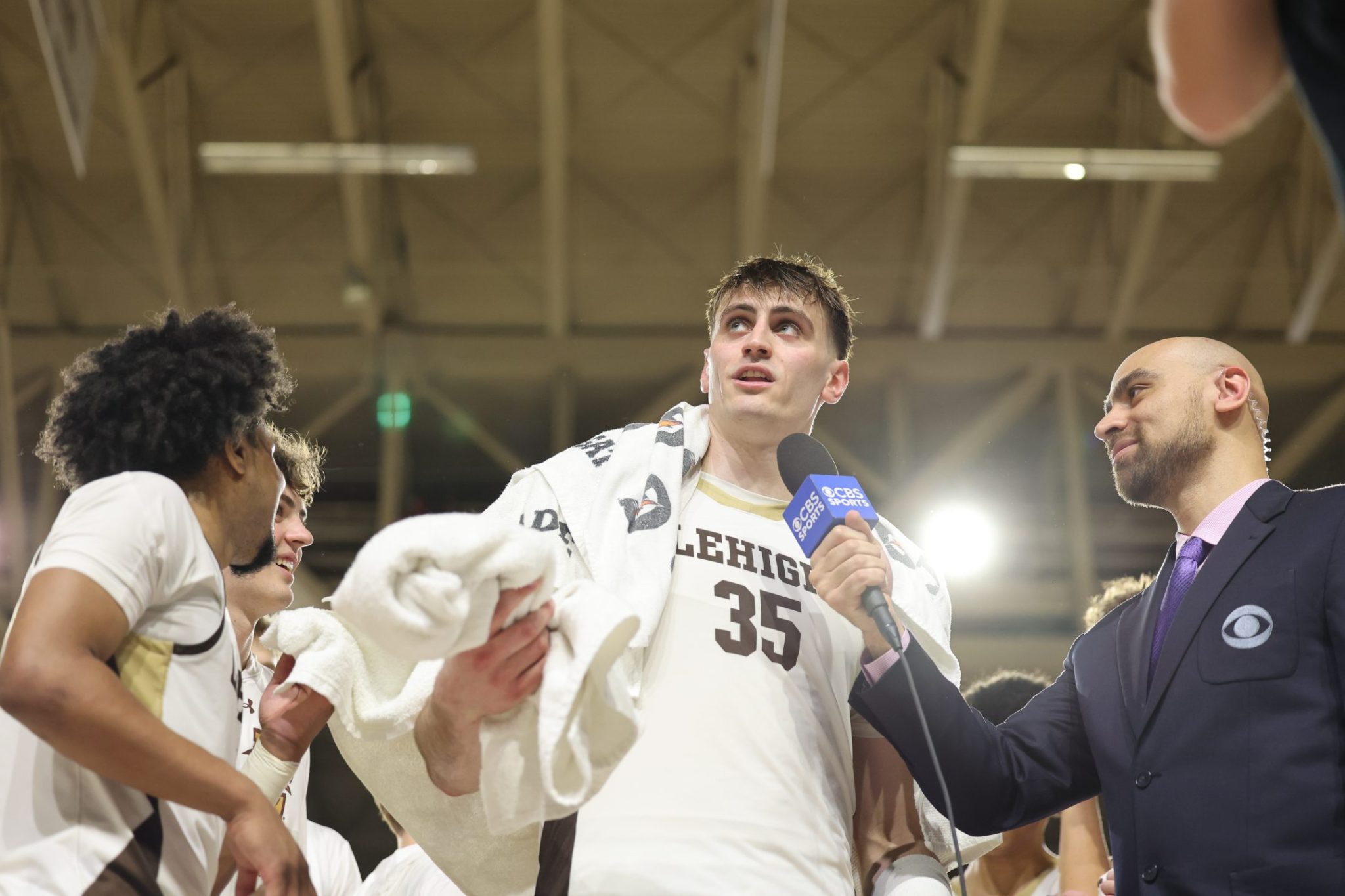 Lehigh men's basketball defeats Colgate University 76-69 - The Brown ...