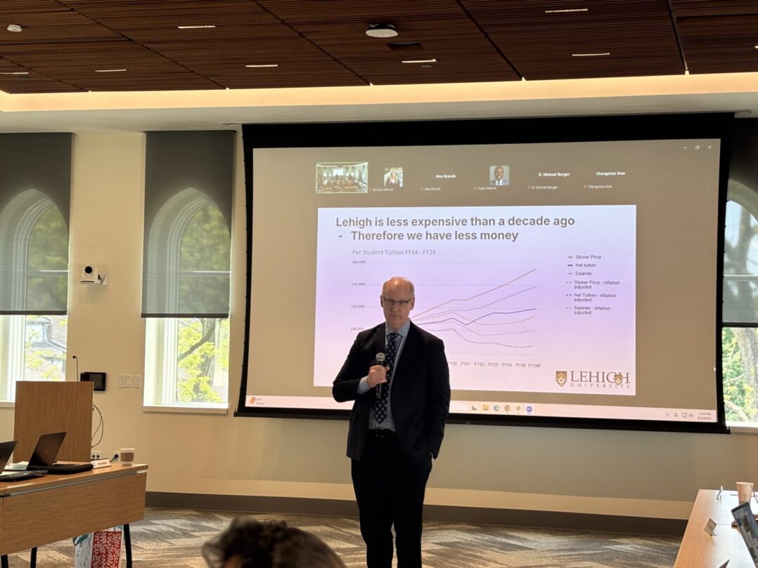 Faculty Senate discusses university budget, campus issues and working ...